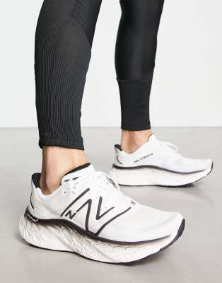 New Balance - More - Baskets de course - Blanc | ASOS
