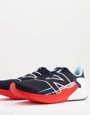 New Balance Running Fuel Cell Propel trainers in black | ASOS