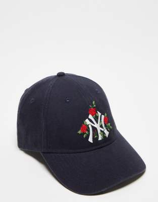 New Era 9forty NY Yankees flower unisex cap in navy | ASOS