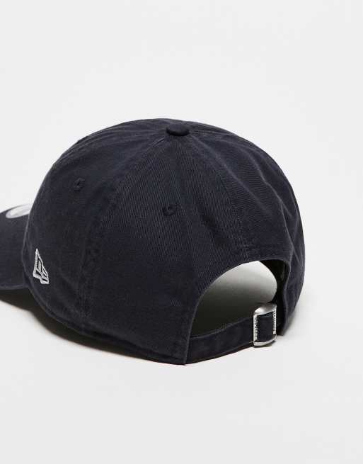 New Era Bugs Bunny 9Twenty unstructured cap in black | ASOS
