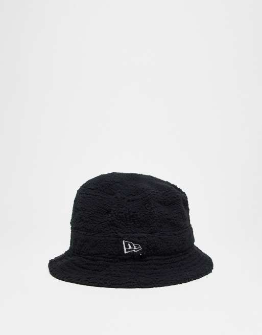 New Era Exclusive teddy bucket hat in black | ASOS