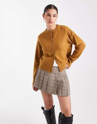 New Look crew neck cardigan in yellow | ASOS