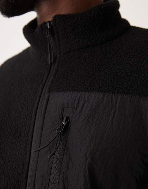New Look fleece in black | ASOS