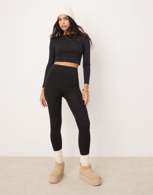 New Look fleece lined seamless leggings in black | ASOS