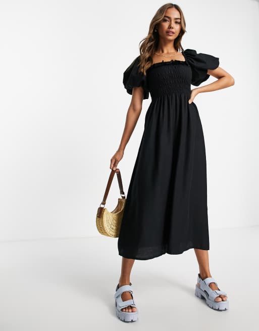 New Look Gesmoktes Kurzärmliges Midikleid Mit Eckigem Ausschnitt In