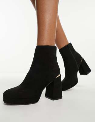 New Look heeled platform boots in black | ASOS