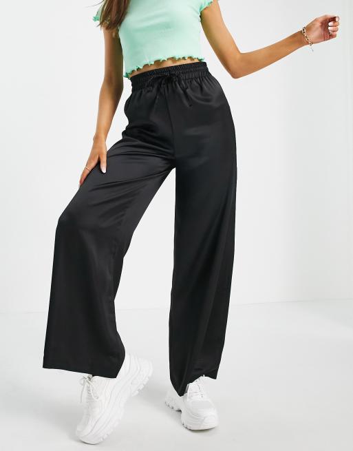 New Look Hose In Schwarz Aus Satin Mit Weitem Beinschnitt Kombiteil