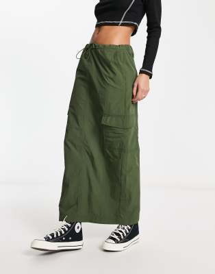 New Look - Jupe cargo longue - Kaki | ASOS