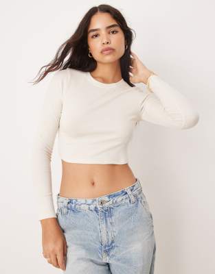 New Look long sleeve crew neck top in beige | ASOS