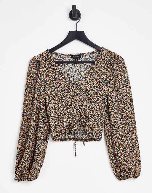 New Look long sleeve cropped blouse in black floral | ASOS