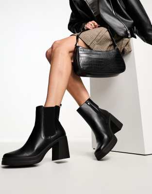 New Look platform heeled chunky chelsea boot in black | ASOS