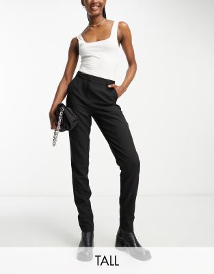 New Look Tall tailored skinny pants in black | ASOS