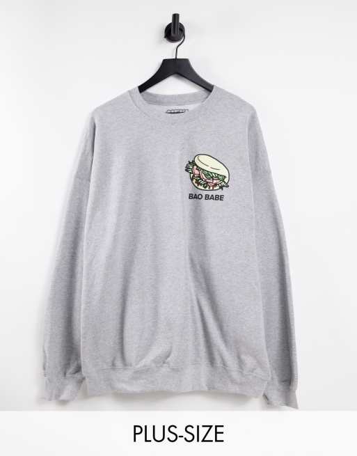 New Love Club Plus – Sweatshirt mit „Bao Babe“-Grafikprint | ASOS