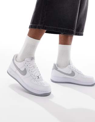 Nike Air Force 1 '07 Sneakers In White And Gray | ASOS