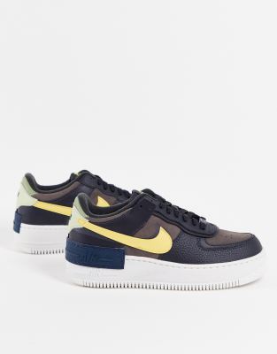 Nike – Air Force 1 Shadow – Czarno-złote buty sportowe | ASOS