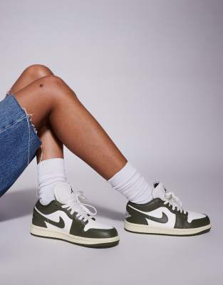 Nike - Air Jordan 1 Low - Sneakers basse color kaki e bianco | ASOS
