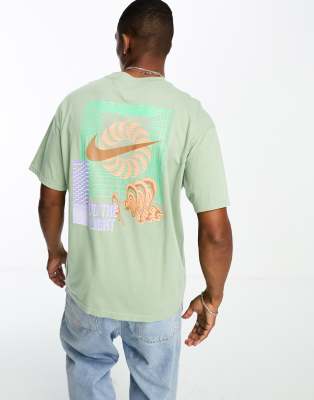 Nike back print t-shirt in green | ASOS