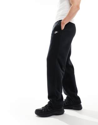 Nike - Club - Pantalon de jogging à cordon élastique - Noir | ASOS