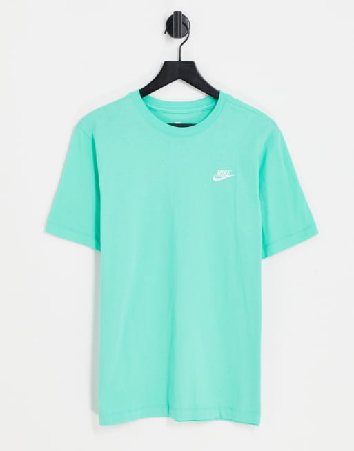 Nike Club t-shirt in light menta | ASOS