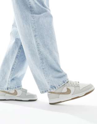 Nike - Dunk Low Retro SE - Sneakers grigie e oliva | ASOS