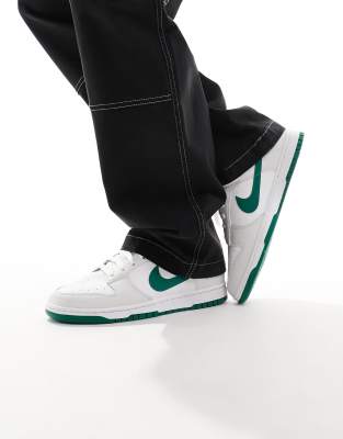 Nike - Dunk Low Retro - Sneakers bianco sporco e verdi | ASOS