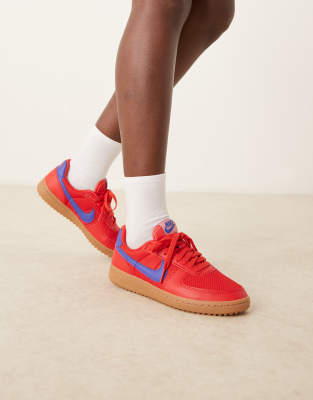 Nike - Field General - Baskets - Rouge et bleu | ASOS