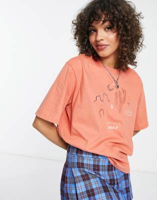 Nike Oasis boxy T-shirt in madder root | ASOS