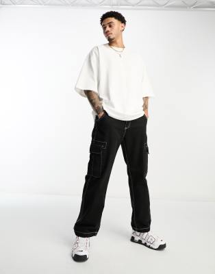 Nike OS Premium Essential Sust T-shirt in white | ASOS