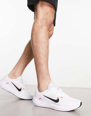 Nike Running Air Winflo 10 trainers in white | ASOS