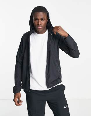 Nike Running Essentials jacket in black | ASOS