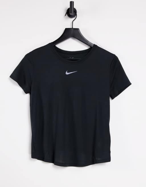 Nike – Runway – T-Shirt in Schwarz | ASOS