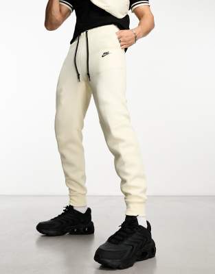 Nike Tech Fleece joggers in cream | ASOS