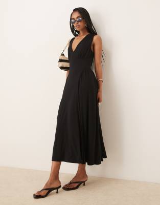 Nobody's Child - Starlight - Robe structurée mi-longue en jersey - Noir | ASOS