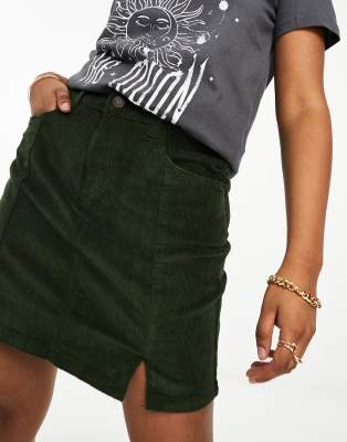 Noisy May - Mini-jupe en velours côtelé - Kaki | ASOS Noisy May - Mini-jupe en velours côtelé - Kaki | ASOS