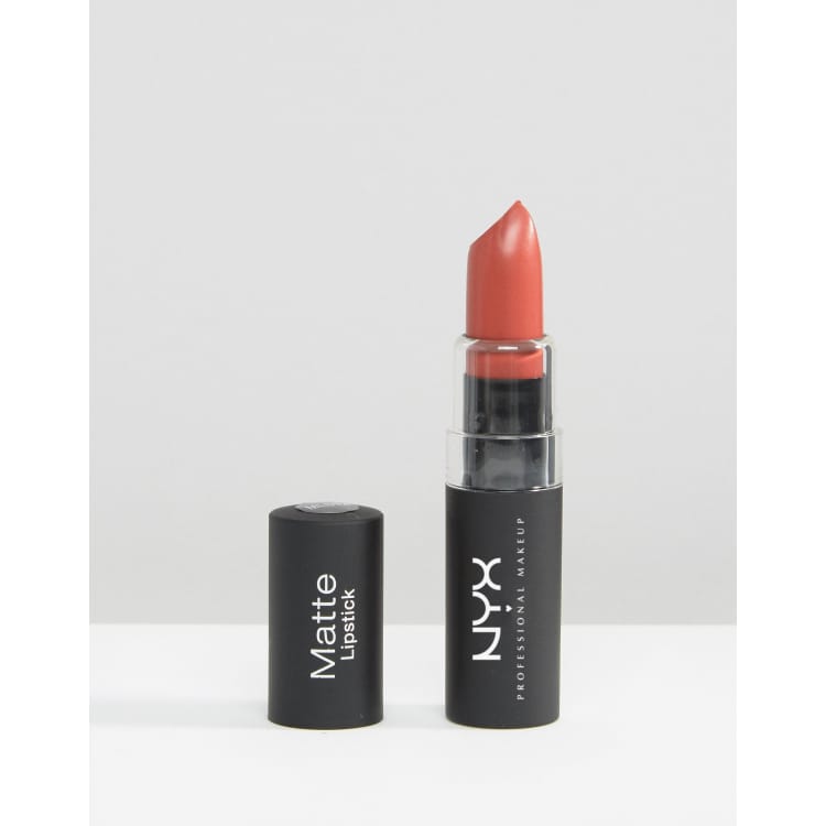 Nyx Matte Lipstick Sierra Dark Skin
