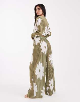 Object plisse top and pants set in olive flower print | ASOS