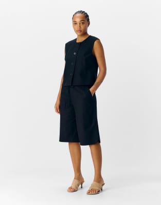 Object Waistcoat in black | ASOS