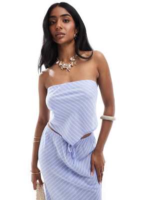 ONLY - Top blu a righe diagonali con fondo a punta in coordinato | ASOS