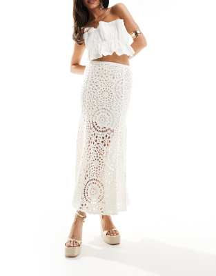 & Other Stories - Gehaakte en gebreide maxi rok in gebroken wit | ASOS