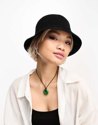 & Other Stories knitted bucket hat in black | ASOS