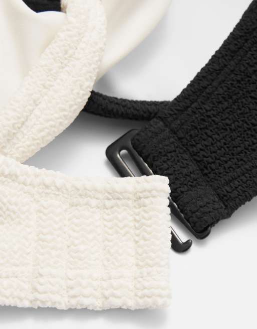 & Other Stories – Trägerloses Bikinioberteil mit verdrehter Vorderseite und Bikinihose in ...