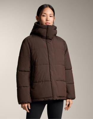 OYSHO Primaloft® waterrepellent padded jacket in brown | ASOS