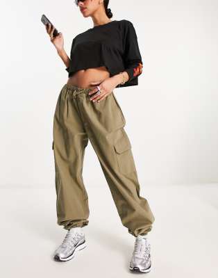 Pantalones cargo caquis estilo paracaidista Reclaimed Vintage | ASOS