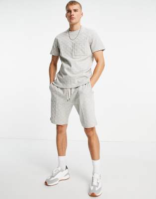 Pantalones cortos color crema con diseño de cuadrícula de Topman | ASOS