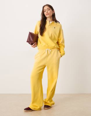 Polo Ralph Lauren – Gula sweatpants i fleece med vida ben och ikonlogga ...