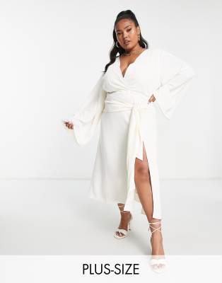 Pretty Lavish Curve drape front split midaxi dress in ecru | ASOS