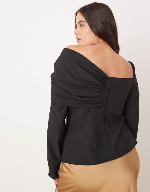 Pretty Lavish Curve exaggerated bow top in black | ASOS