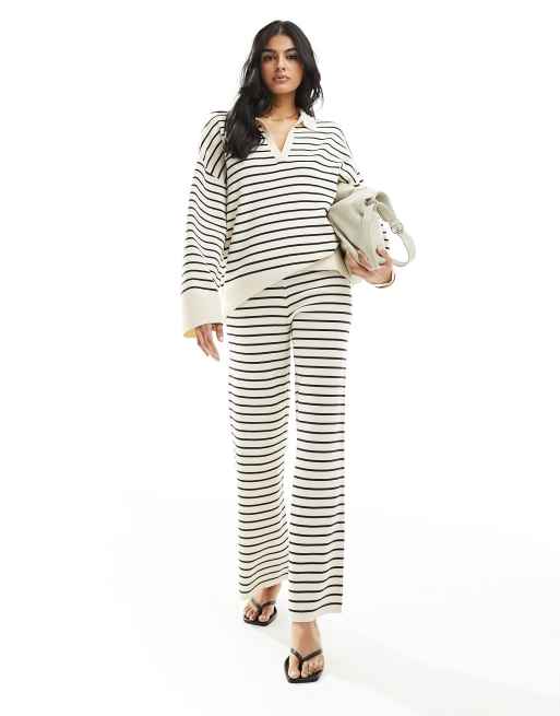 Pretty Lavish Gestreifte Hose In Creme Und Marineblau Mit Weitem Bein