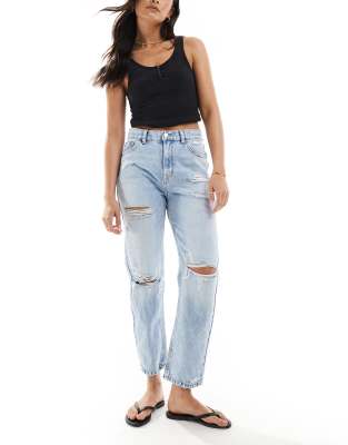 Pull&Bear high rise ripped Mom jean in blue | ASOS