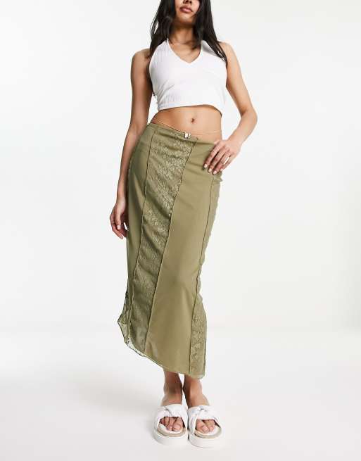 Pull&Bear - Jupe mi-longue à ourlet asymétrique et empiècements en dentelle - Kaki | ASOS